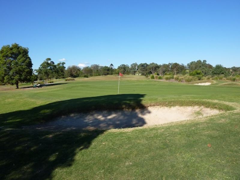 18-hole golf course | Book today!