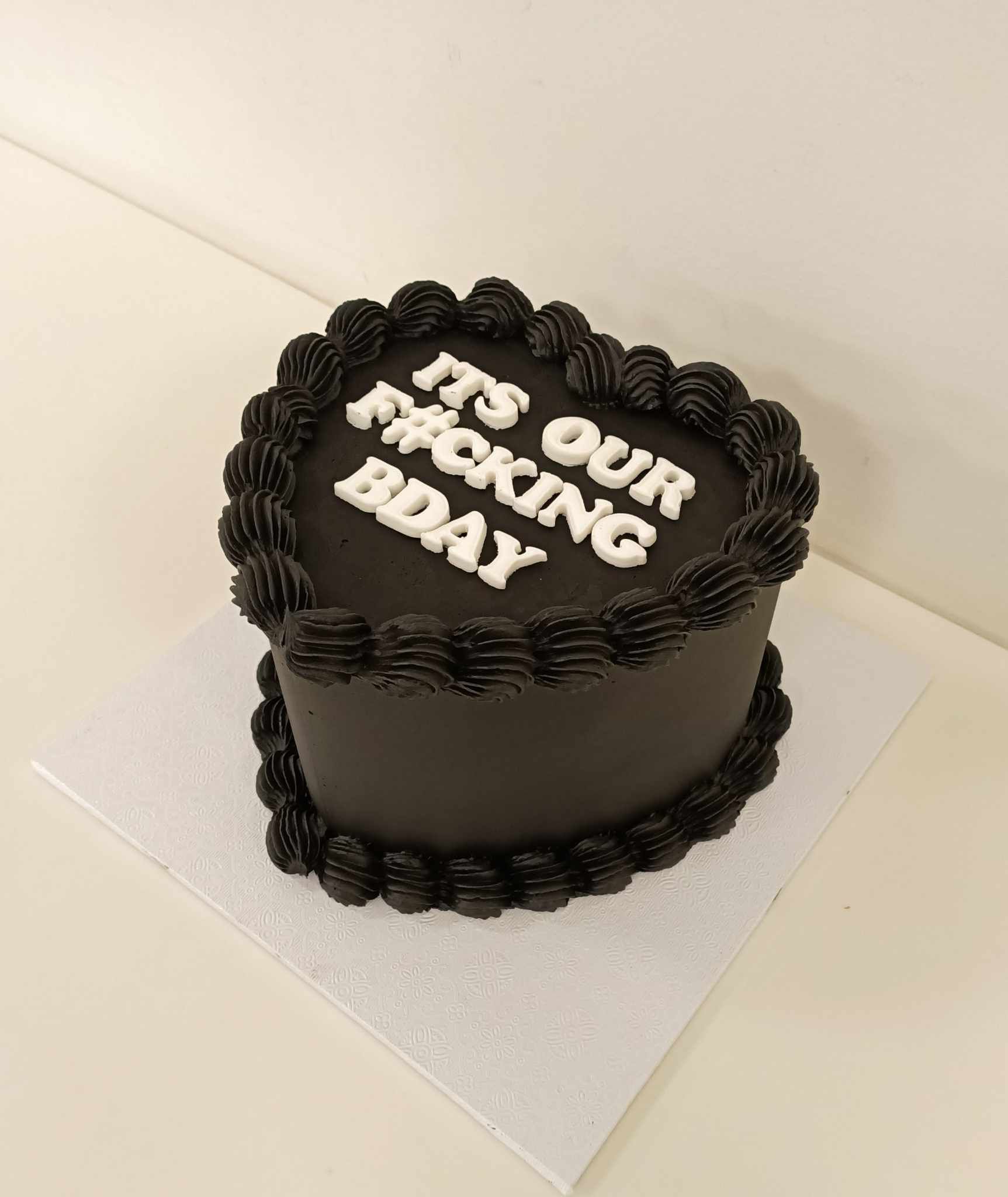 Baked & Caked. Custom cakes Helensvale, Gold Coast