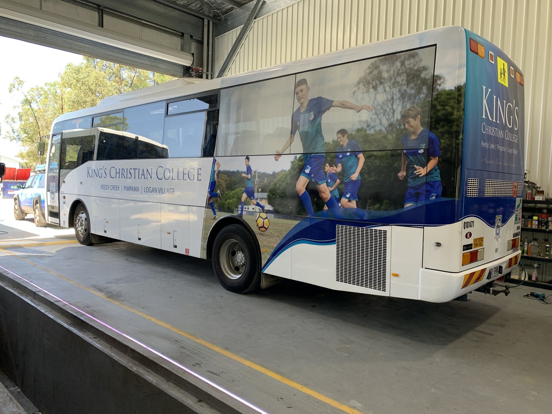 BUS WRAPS & FLEET GRAPHICS