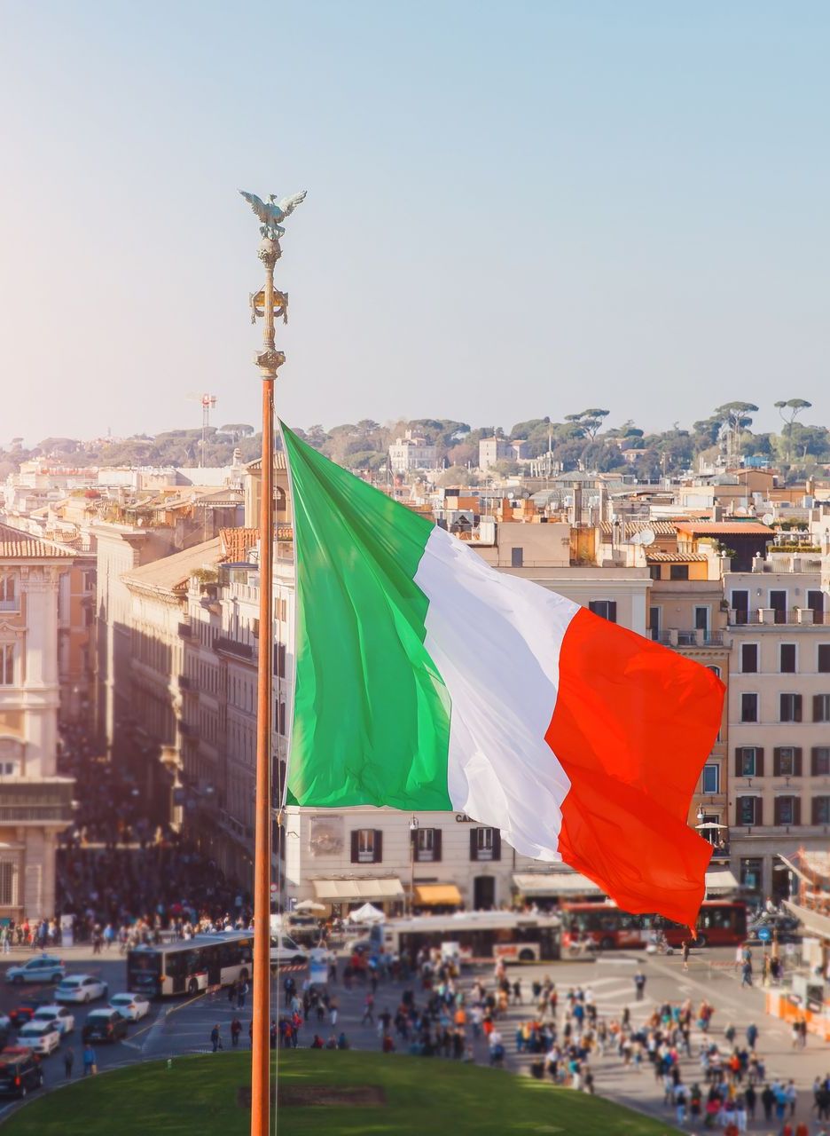 About Us - Lugano Caffè