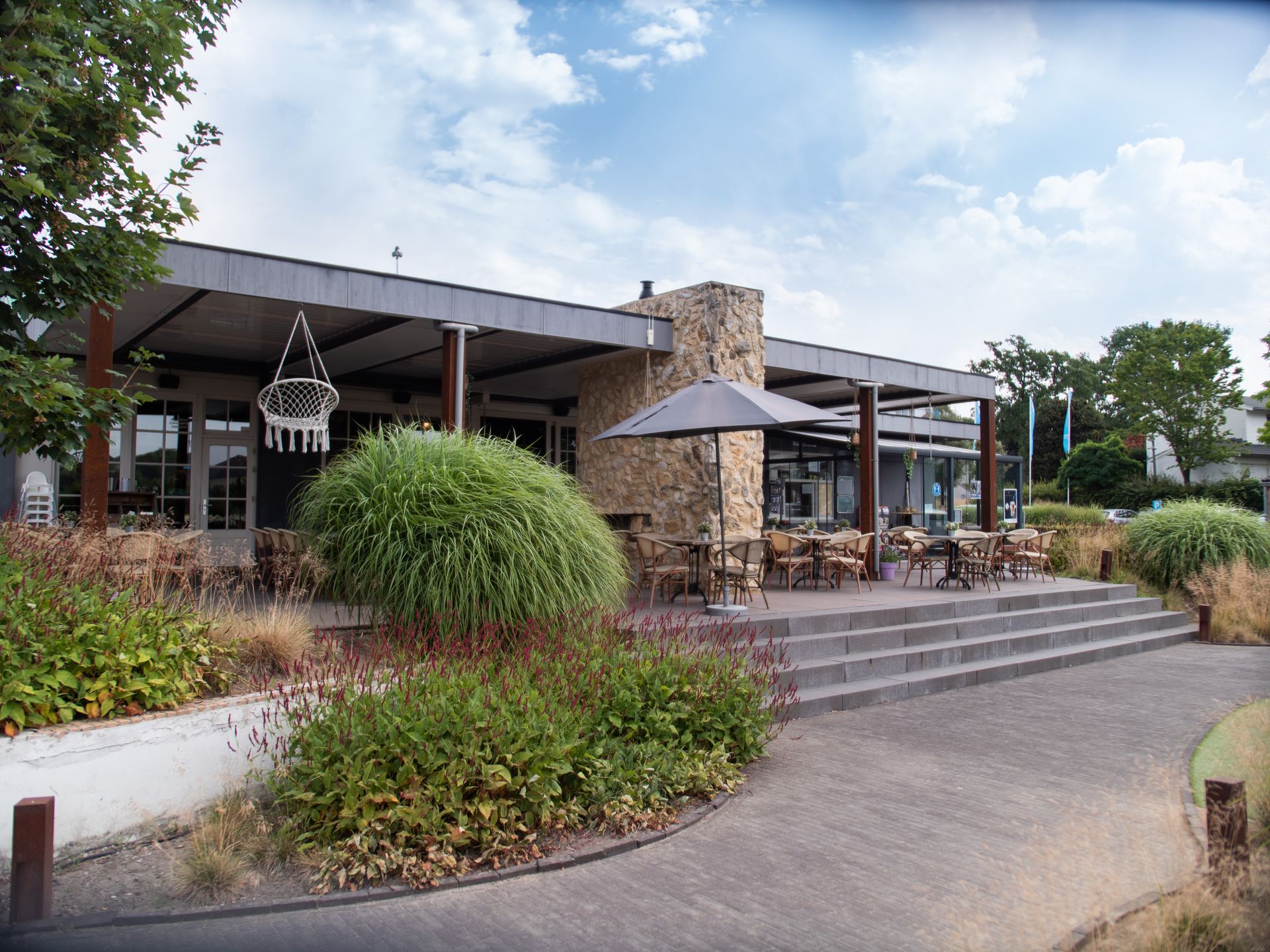 Restaurant @ThePark Valkenburg | Restaurant met terras in Schin op Geul