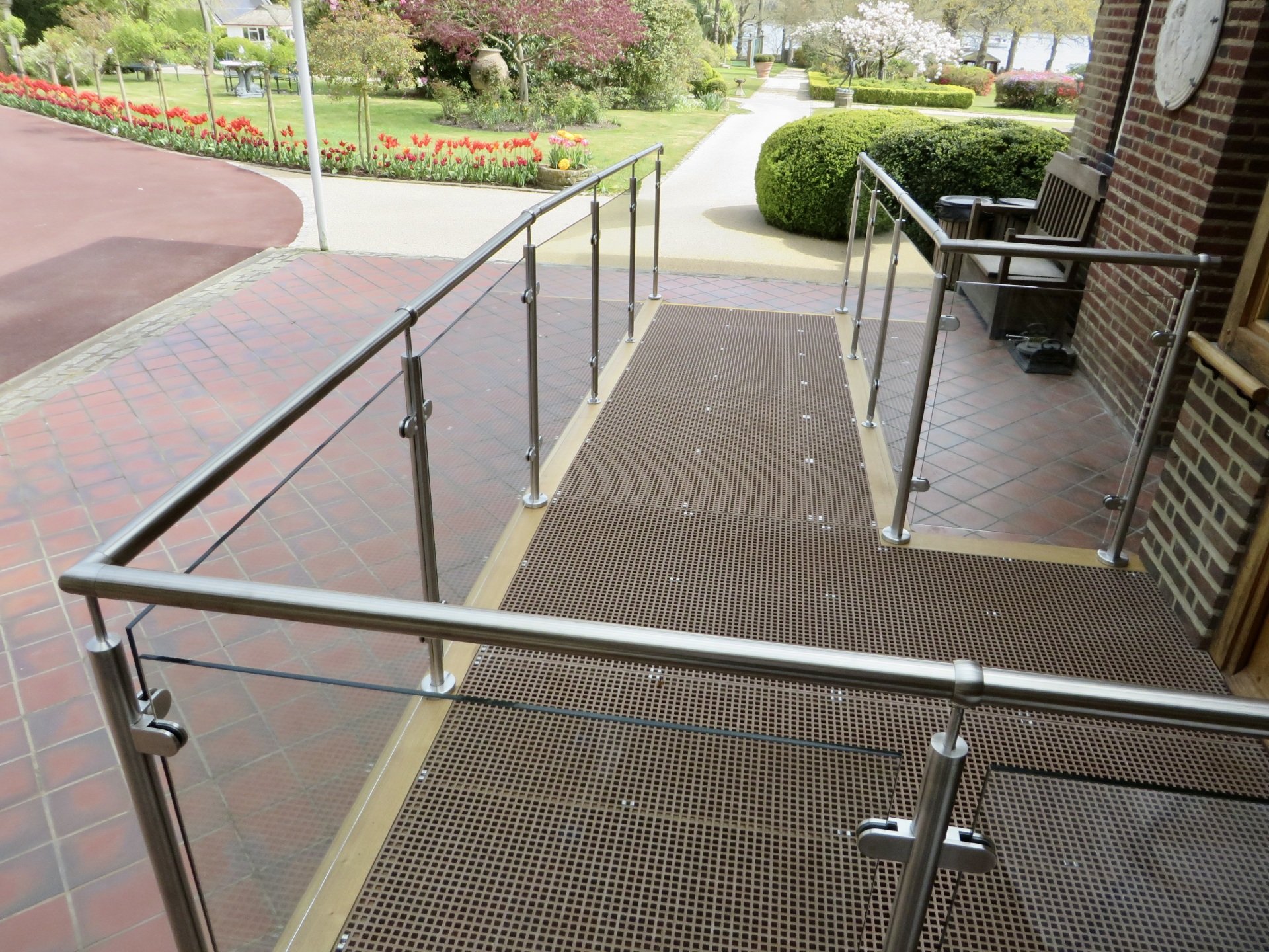 Wheelchair Ramps With Safest Anti-Slip Surface