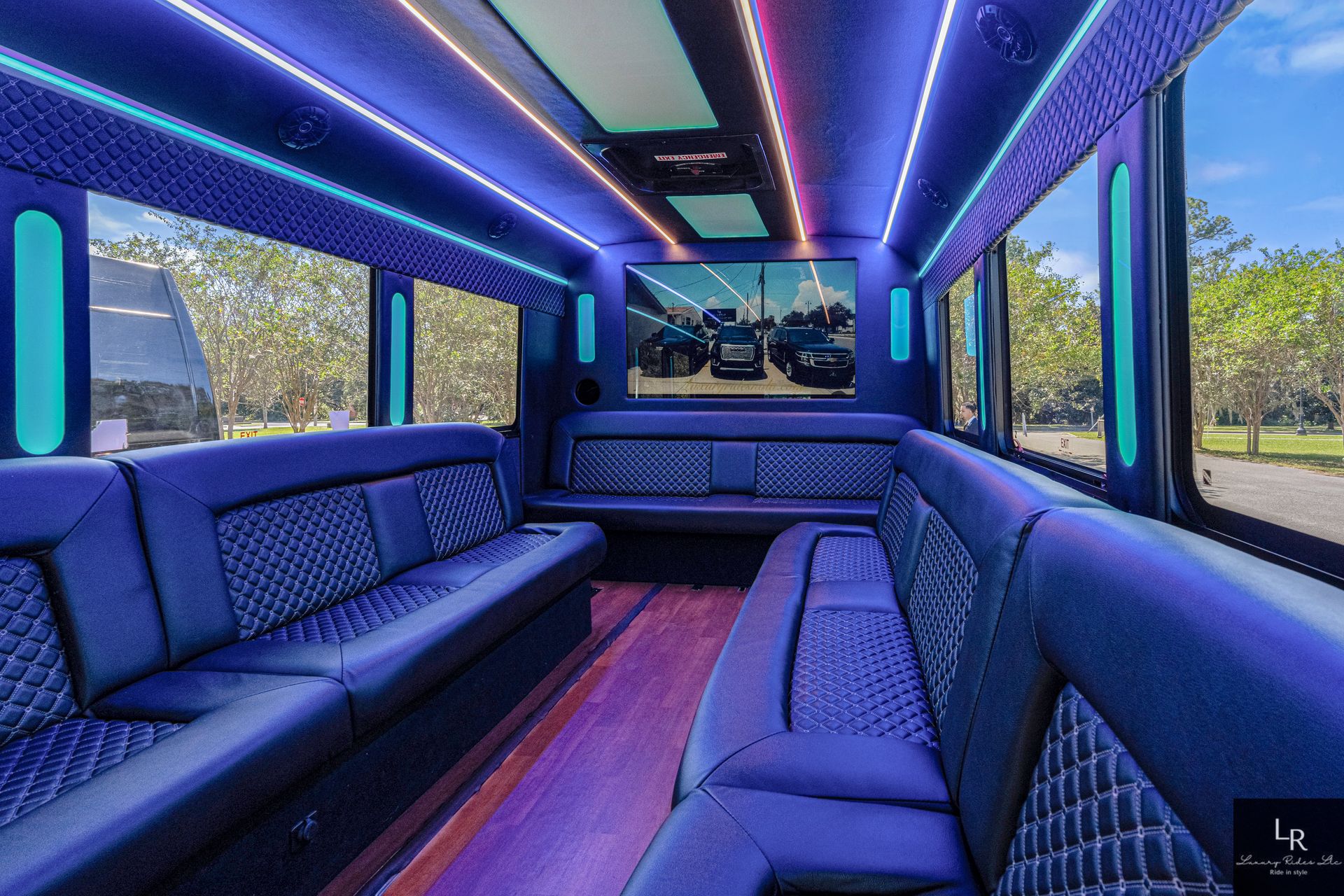Transportation Gallery | Luxury Rides LLC | LA, Memphis, Nashville