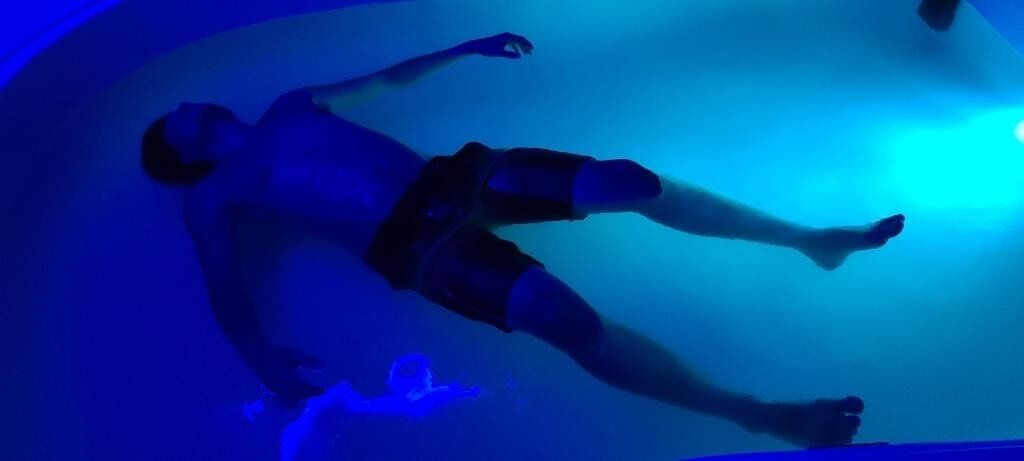 Float Room | Englishtown, NJ | Himalayan Salt Cave Spa