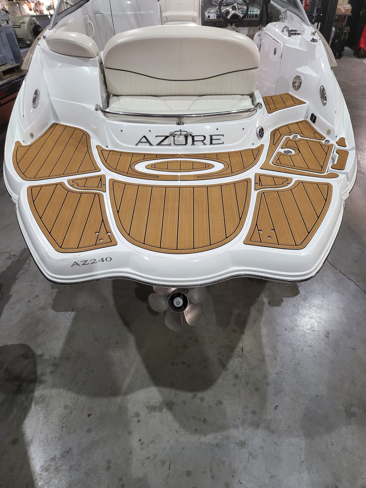 ProDek Tulsa | Soft, No-Skid Marine Flooring