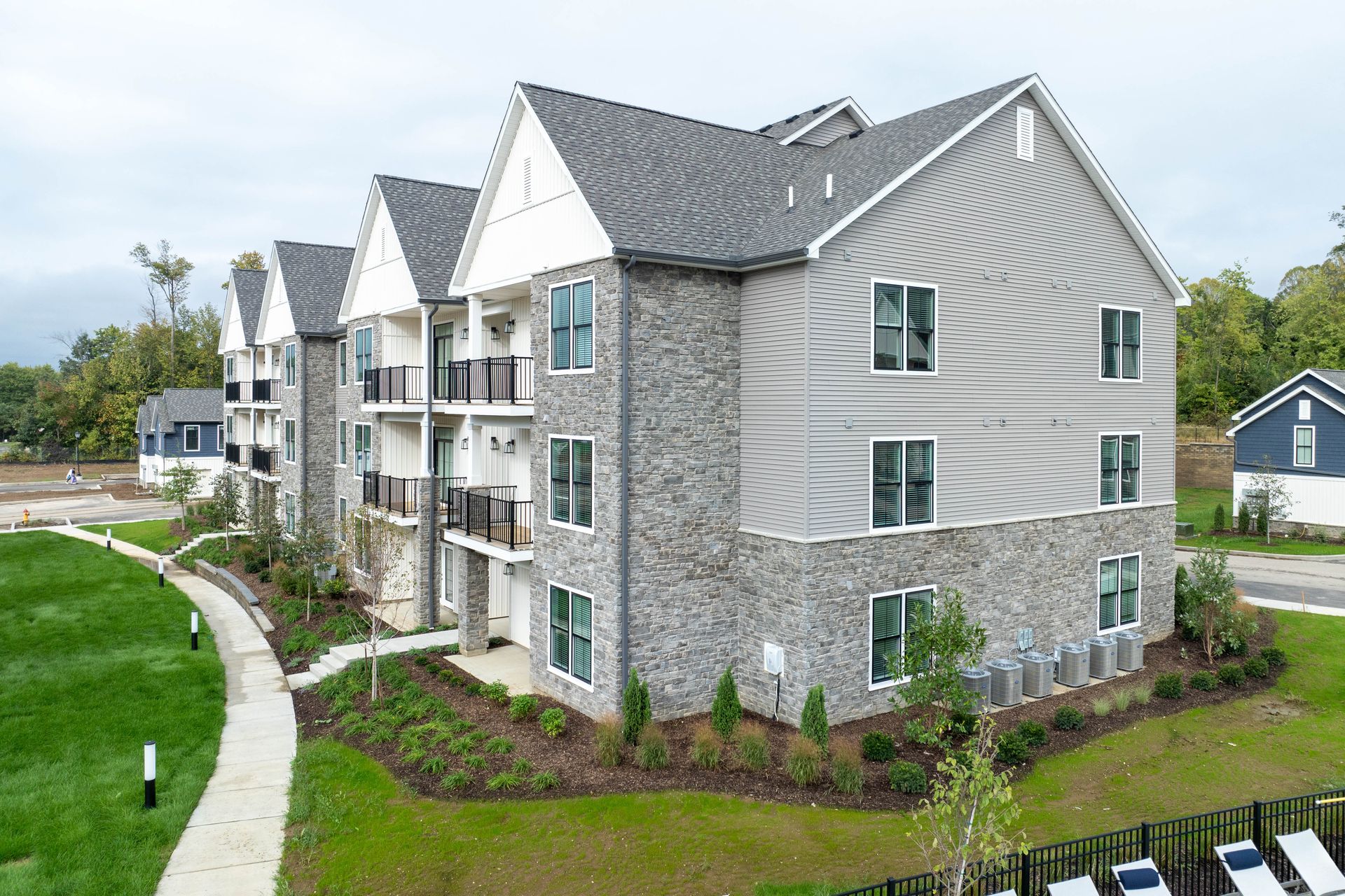 Luxury Apartments | Green, OH | Parkview at Spring Hill