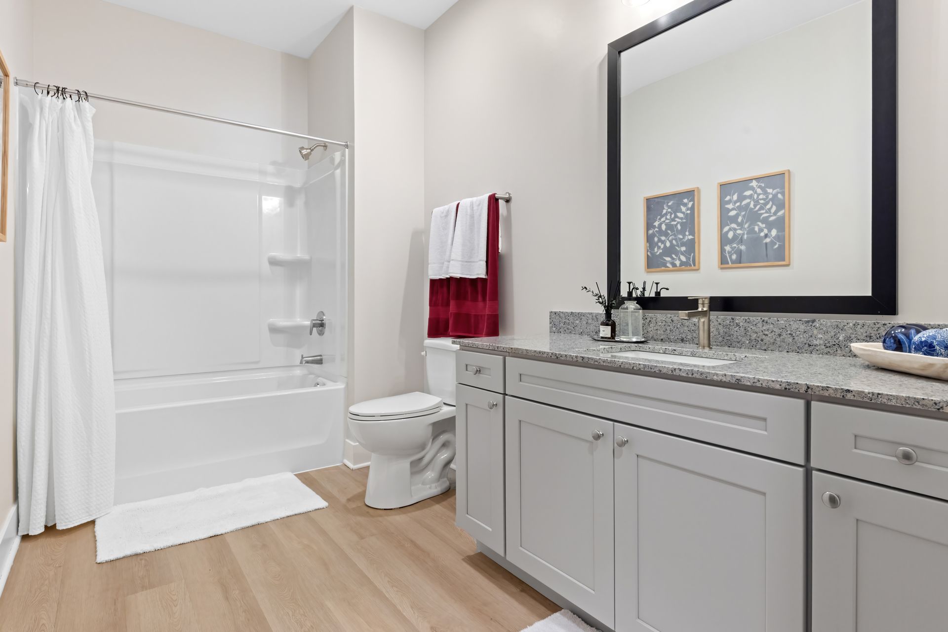 Luxury Apartments | Green, OH | Parkview at Spring Hill