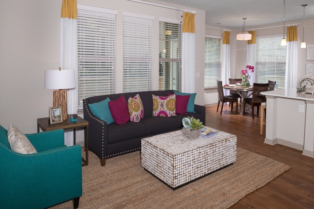 Luxury Apartments for Rent | Silver Collection | Fredericksburg VA ...