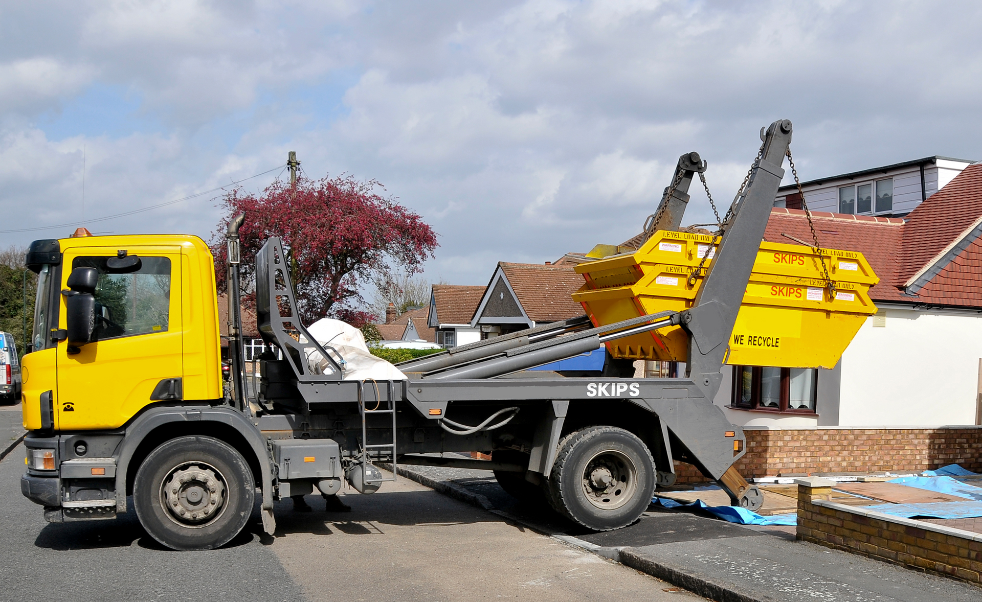 Same Day Skips | Cheap Skip Hire | Skip Hire Derby