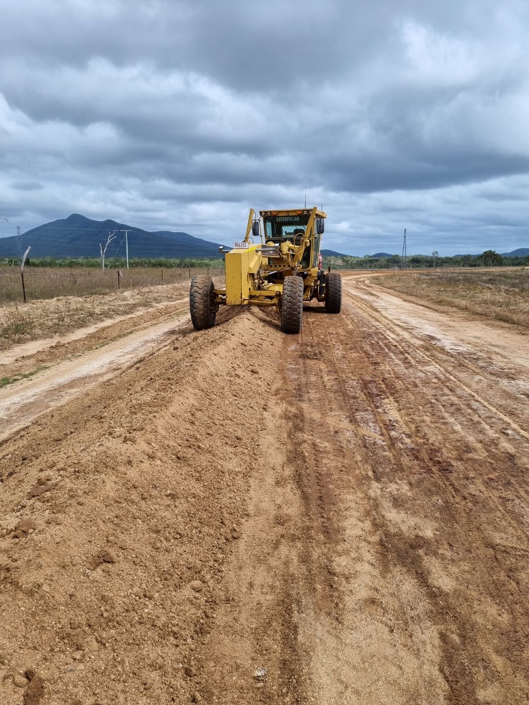 Earthmoving Services in the Whitsundays | Pat McDonnell Earthmoving