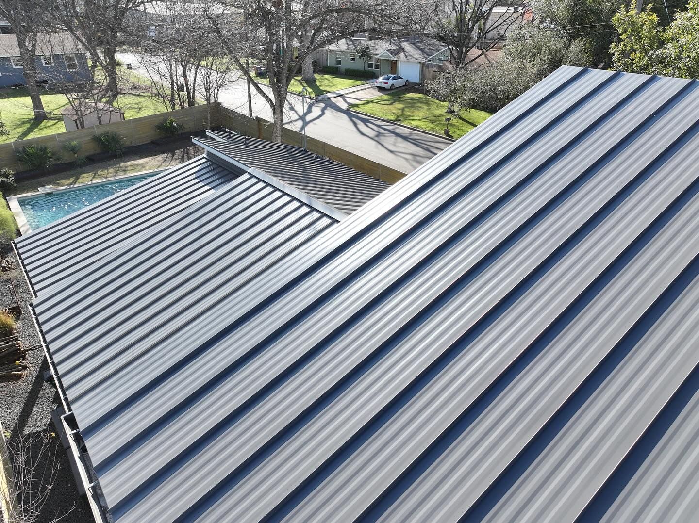 Bastrop Roofing Company | Spade Roofing and Gutters | Free Inspection