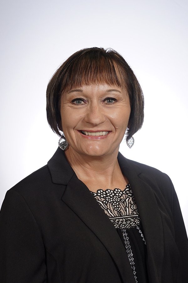 Edgewater Insurance + Real Estate