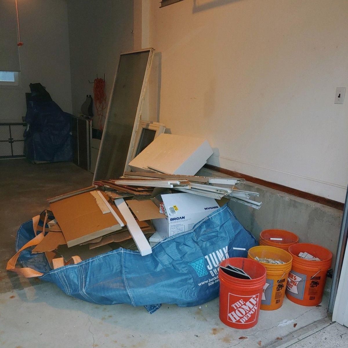 Junk Removal Experts | Franklin, MA | Junk Dunkers