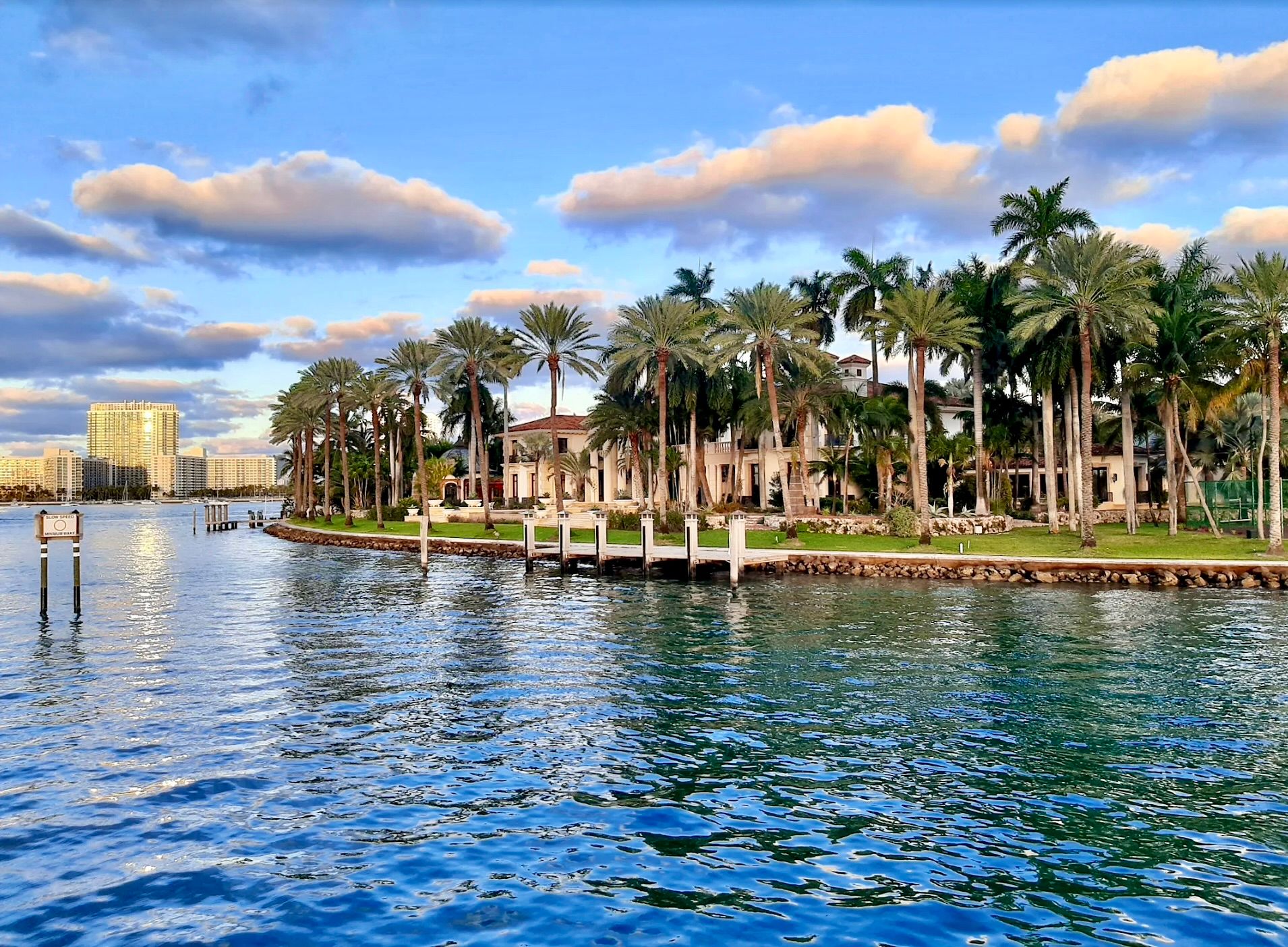 Miami Bayside Boat Tours | 90-Minute Bayside Boat Rides