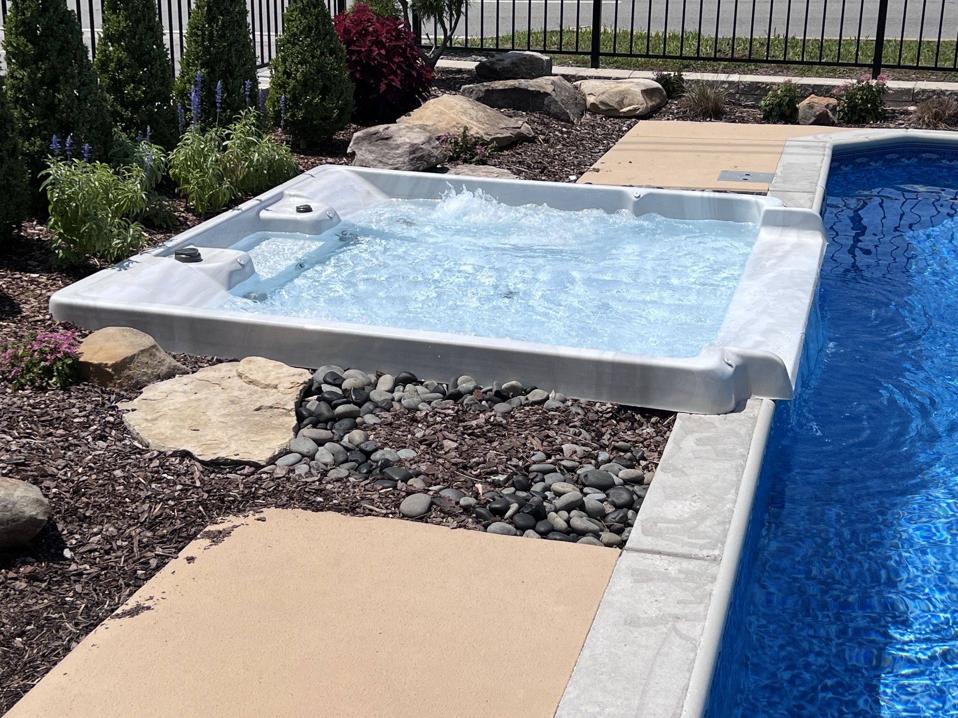 Spillway Spas | Choose Comfort Over Concrete.
