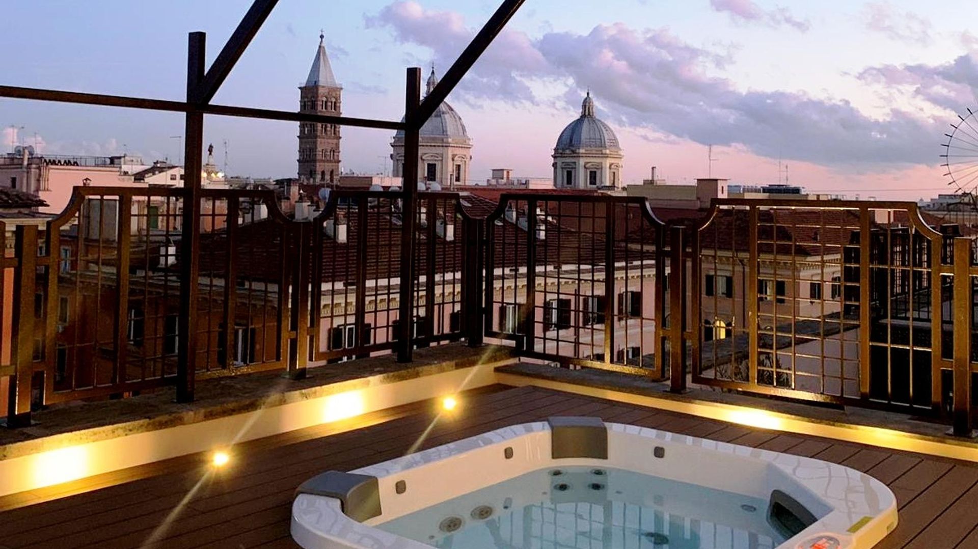 Book a four-star hotel | Rome | Hotel Genova