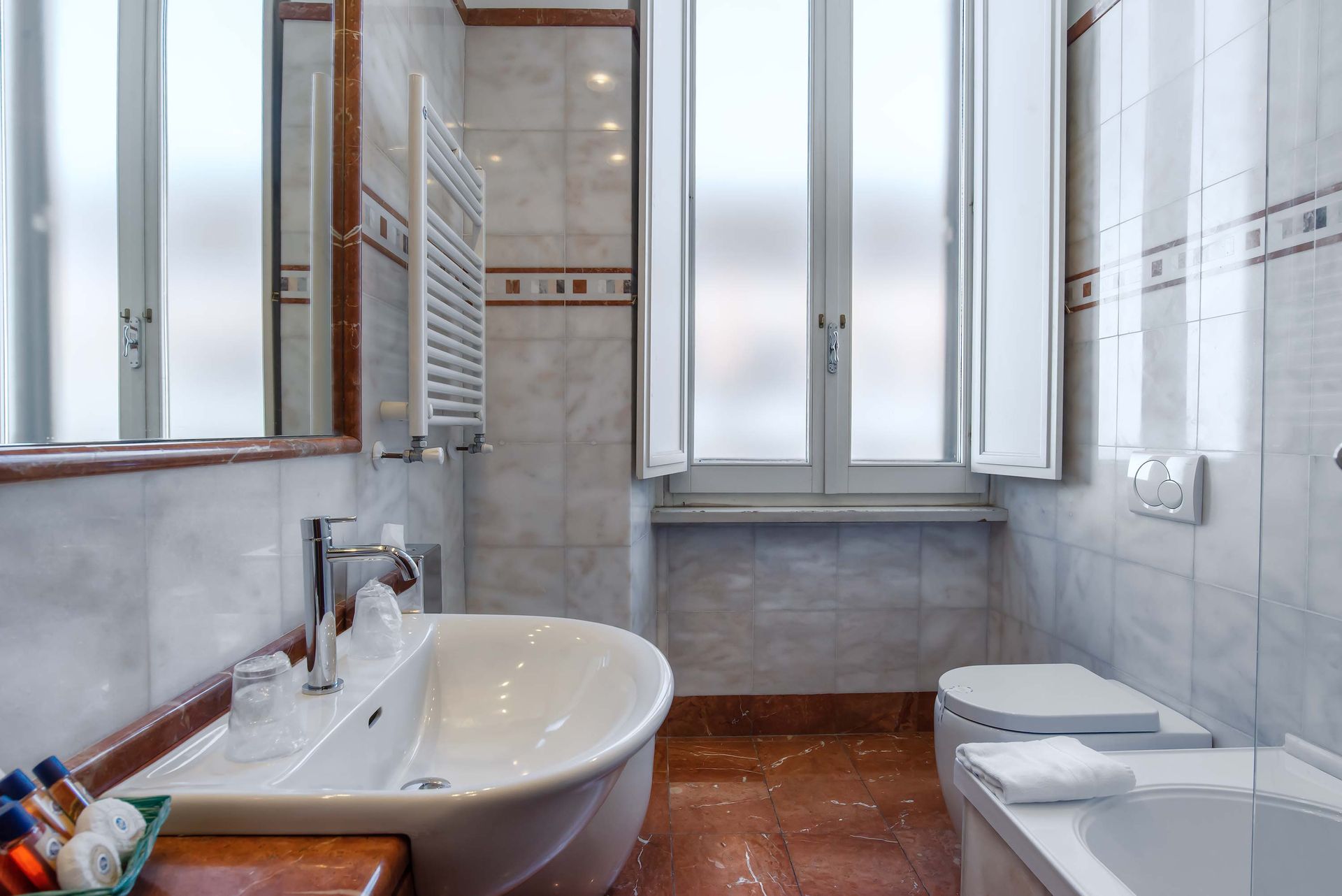 Book a hotel room | Rome | Hotel Genova