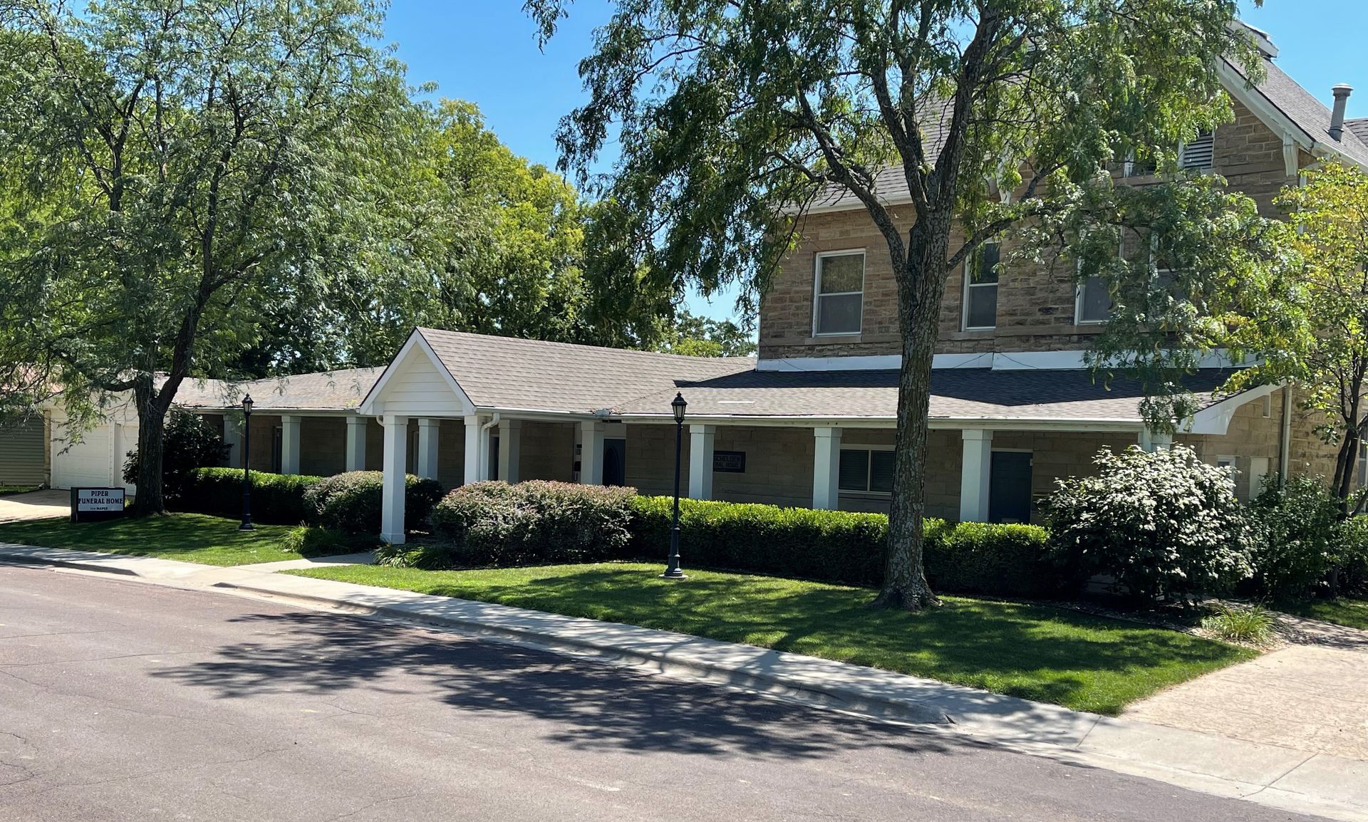 Piper Funeral Home | St. Mary's KS funeral home and cremation