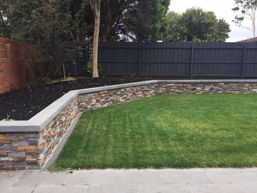 Retaining Walls in the Hunter Valley | Hunter Valley Bricks & Pavers