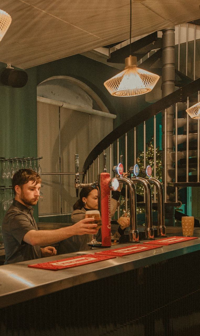 Indoor Golf Experience | SKRATCH Golf | Birmingham