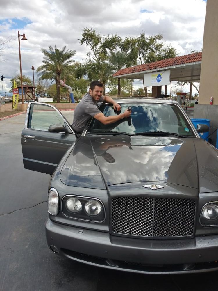 Windshield Replacement in Phoenix with Free Mobile Service | Phoenix AZ ...