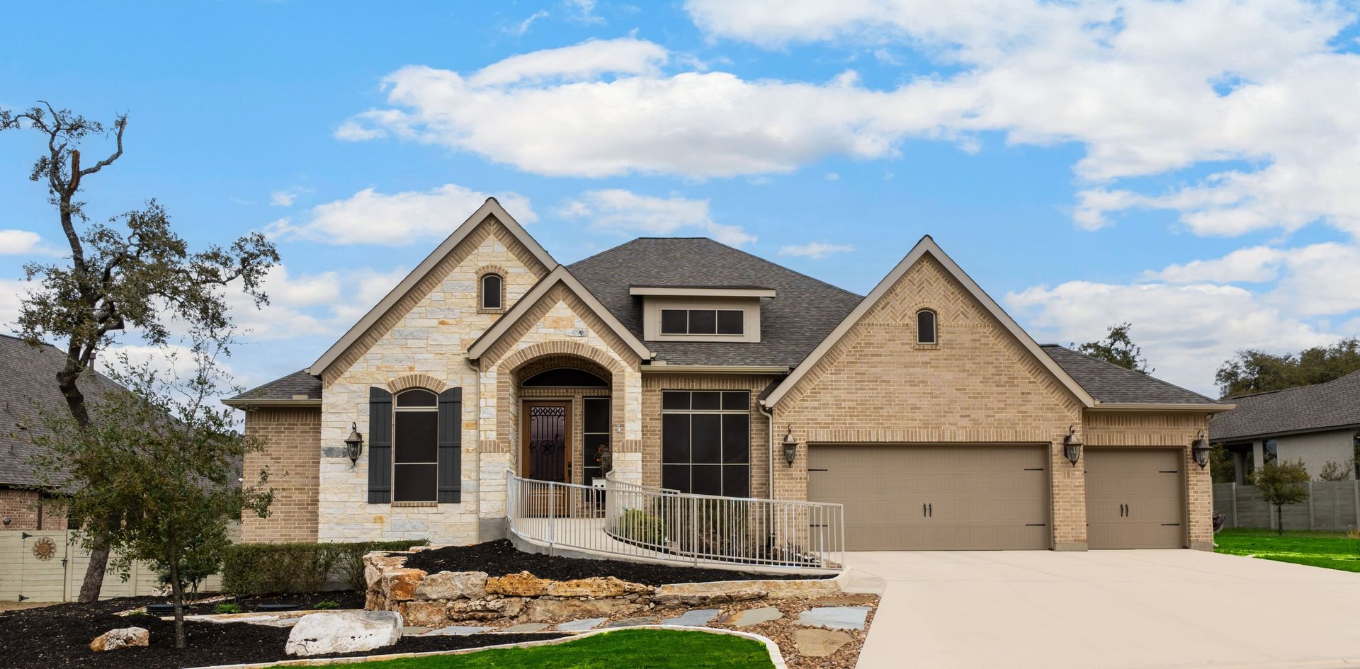 Brick: Block and Hardy Plank | Pittsburgh, PA | Rhino Shield of Pittsburgh