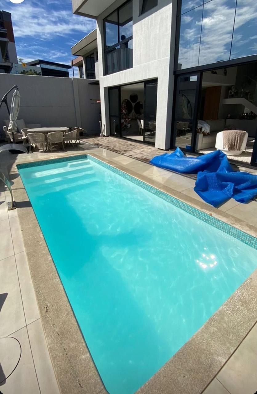 Classic IGui Fiberglass Swimming Pool | Plunge Pool NZ