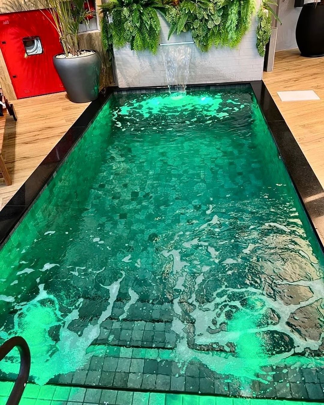 Classic IGui Fiberglass Swimming Pool | Plunge Pool NZ