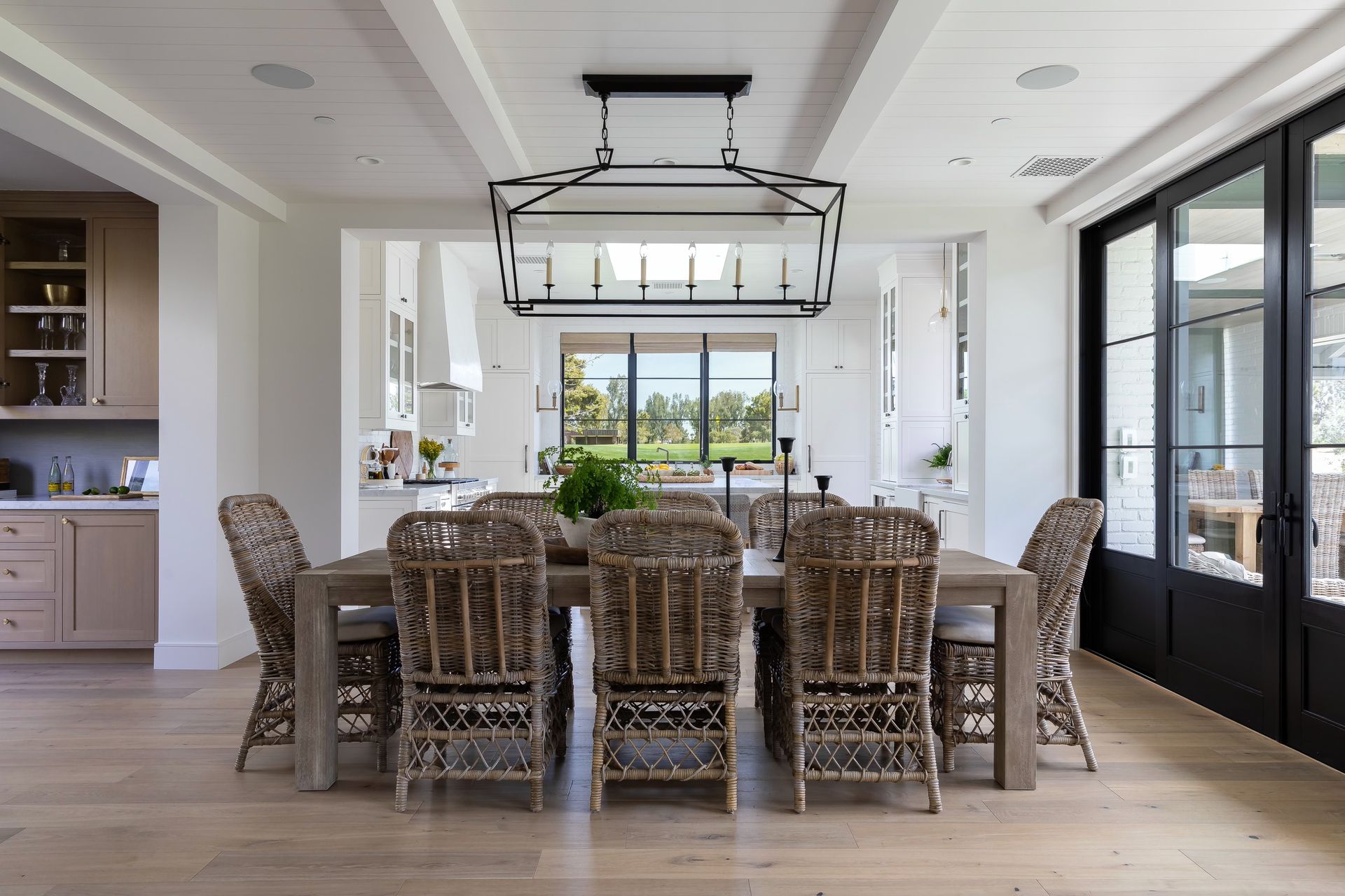 Posh Paint & Design Photo Gallery | Request a Quote