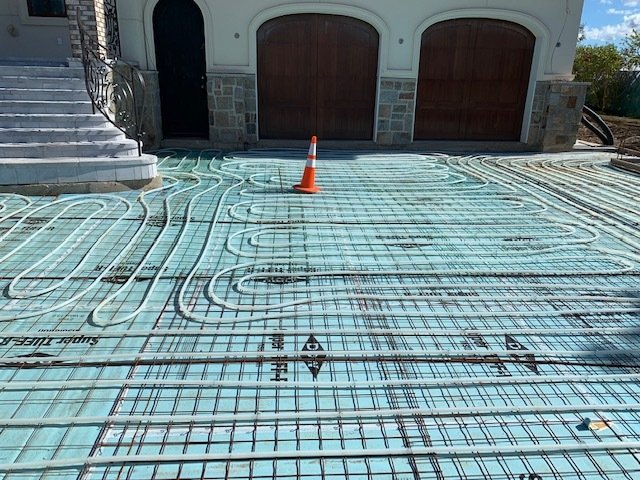 Radiant Driveway Heating Systems | Hydronic Heated Paver Driveway
