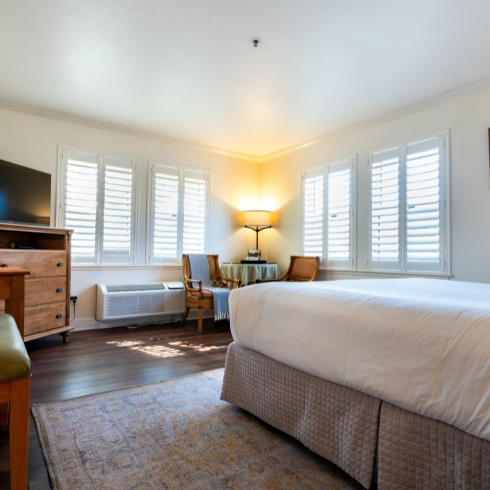 Napa Valley Hotel | Elm House Inn | Napa, CA