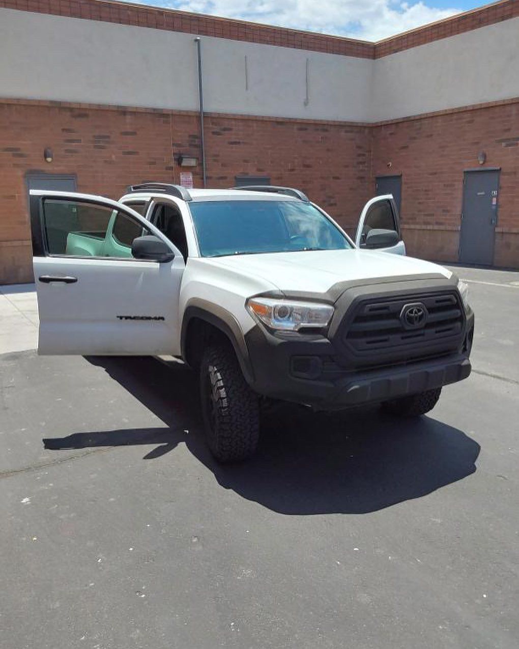 Mobile Auto Glass Repair, Windshield Replacement | Avondale, AZ ...