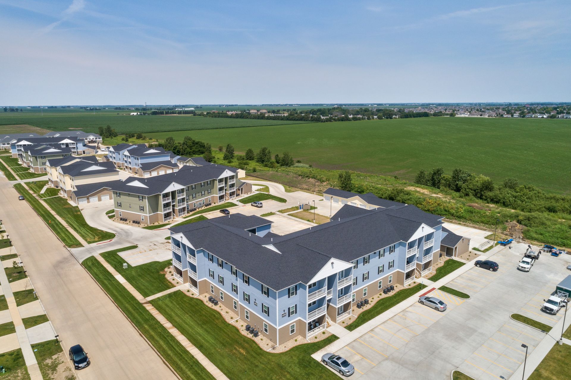 Gallery | The Legends Apartments | Champaign, IL