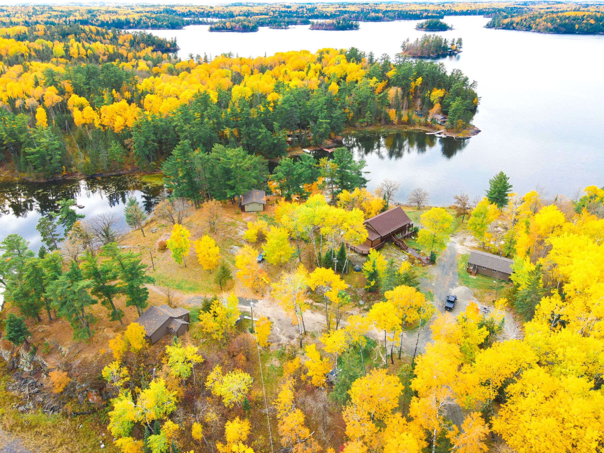 Exterior Views | White Pine Lodge