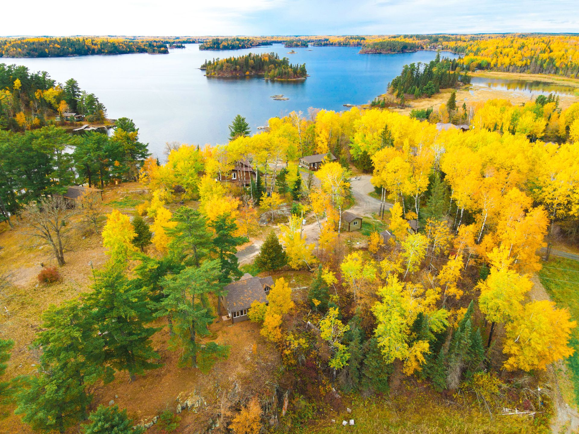 Exterior Views | White Pine Lodge