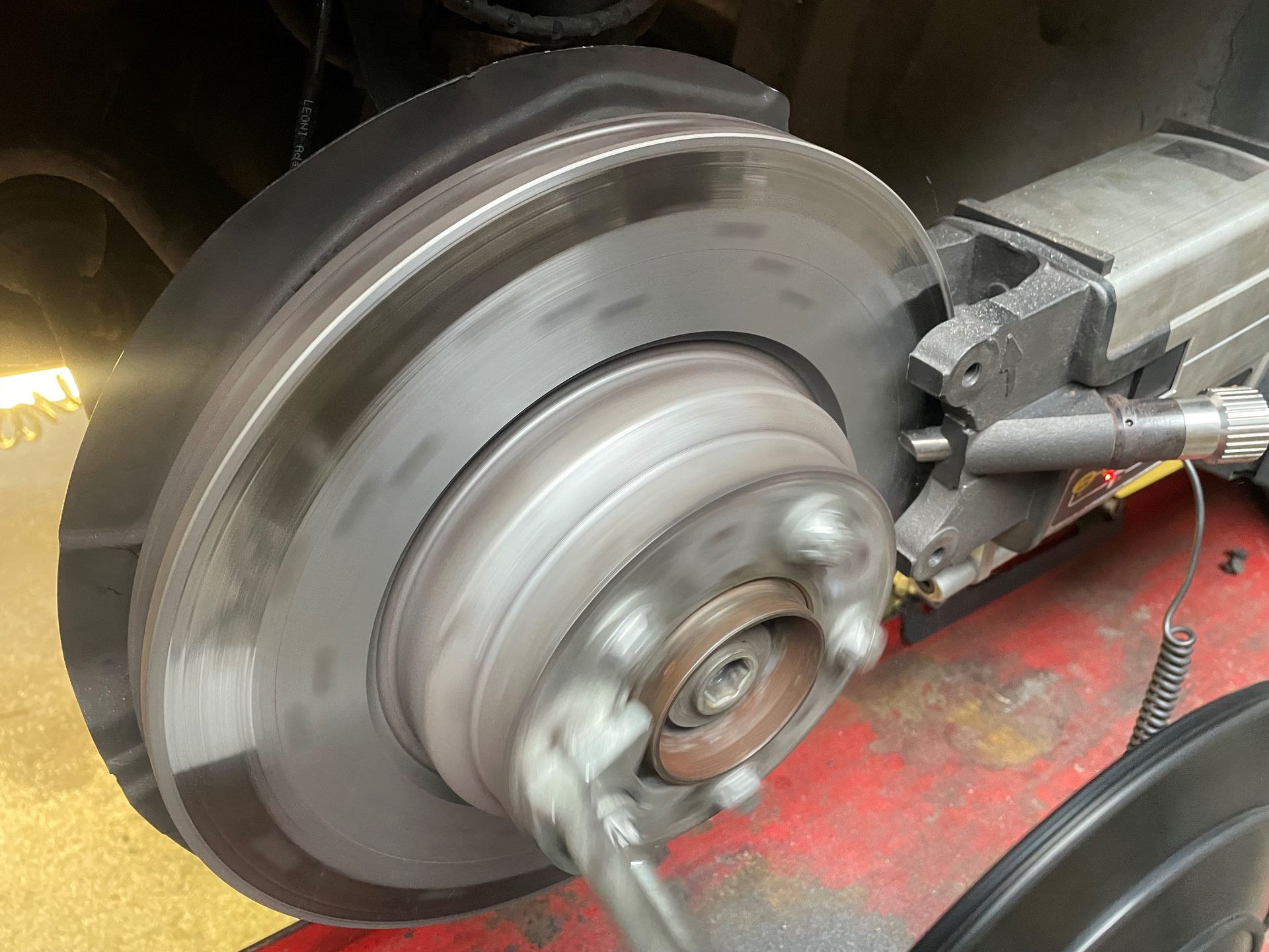 Welke auto's zijn reeds binnen geweest - Remschijven afdraaien | Auto ...