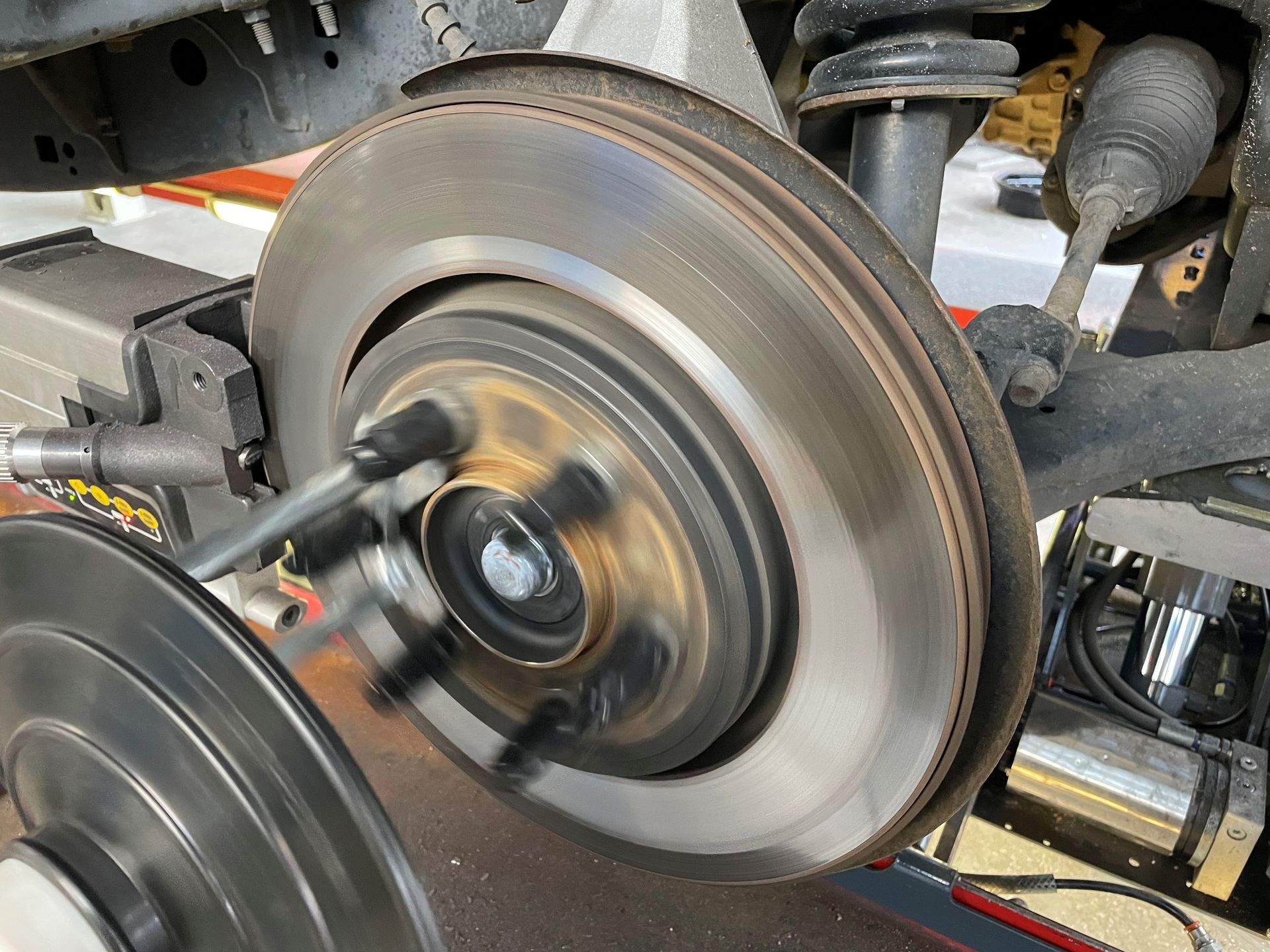 Welke auto's zijn reeds binnen geweest - Remschijven afdraaien | Auto ...