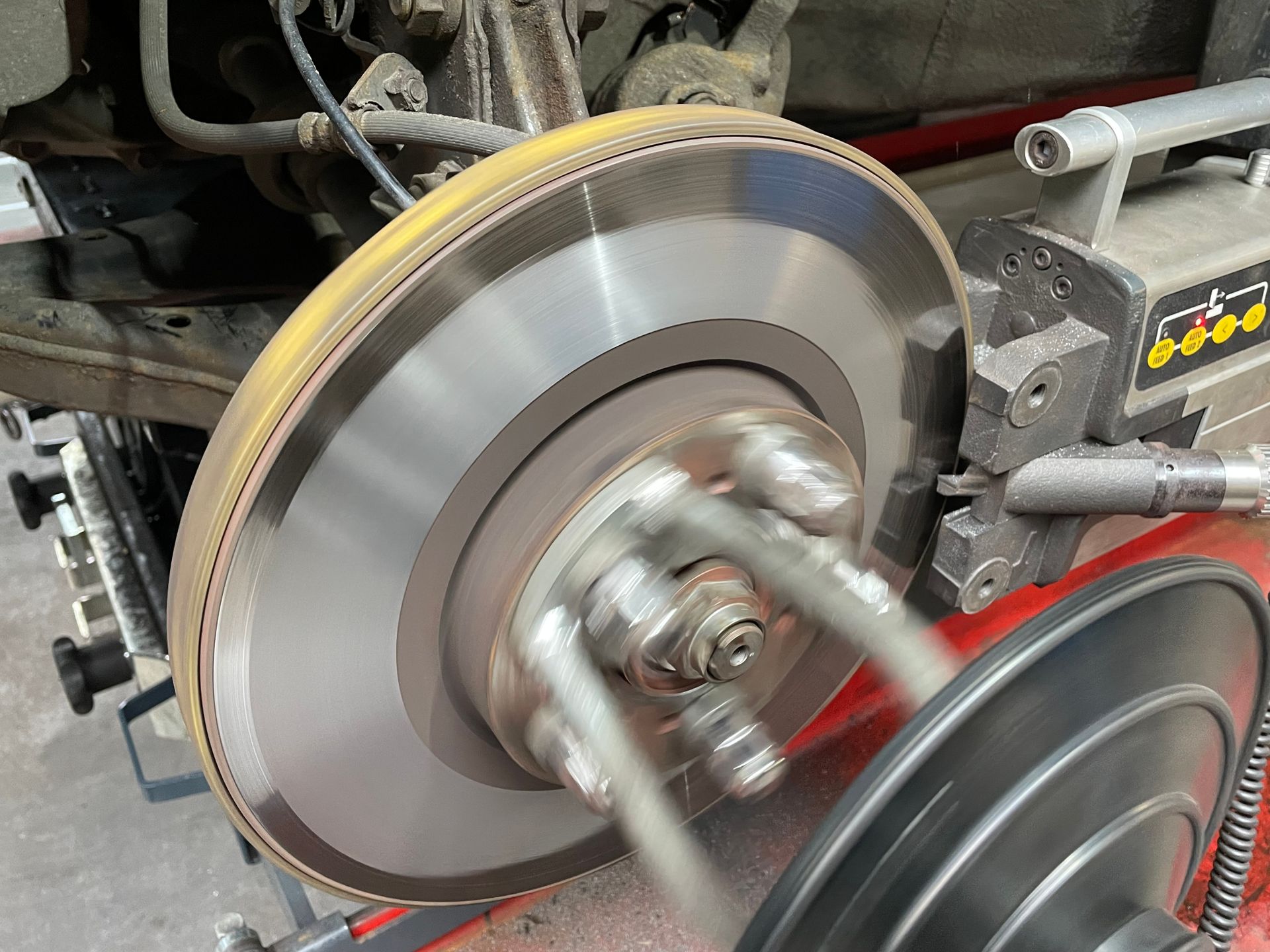 Welke auto's zijn reeds binnen geweest - Remschijven afdraaien | Auto ...