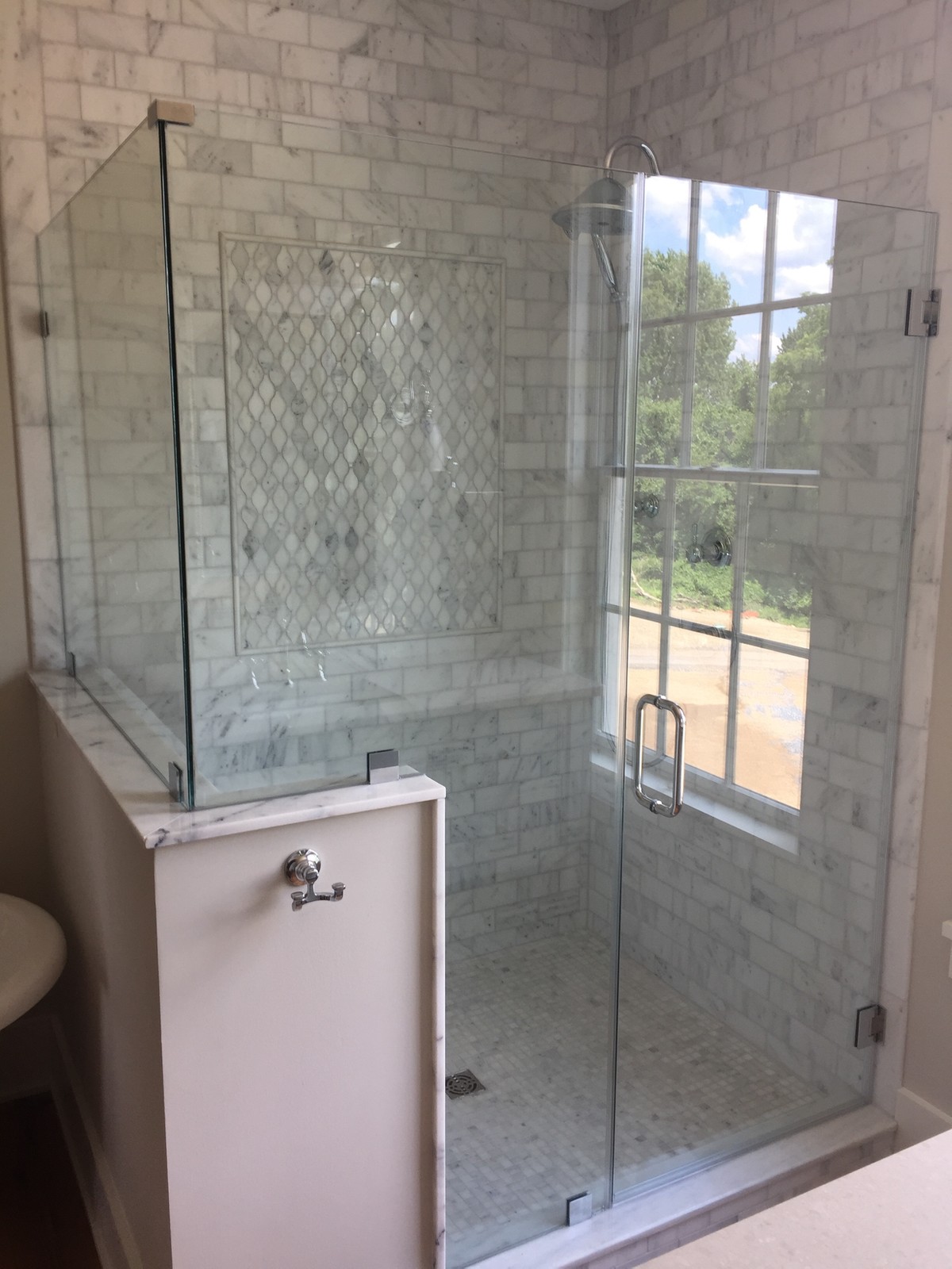 Frameless Inline Enclosure Install | River City Glass
