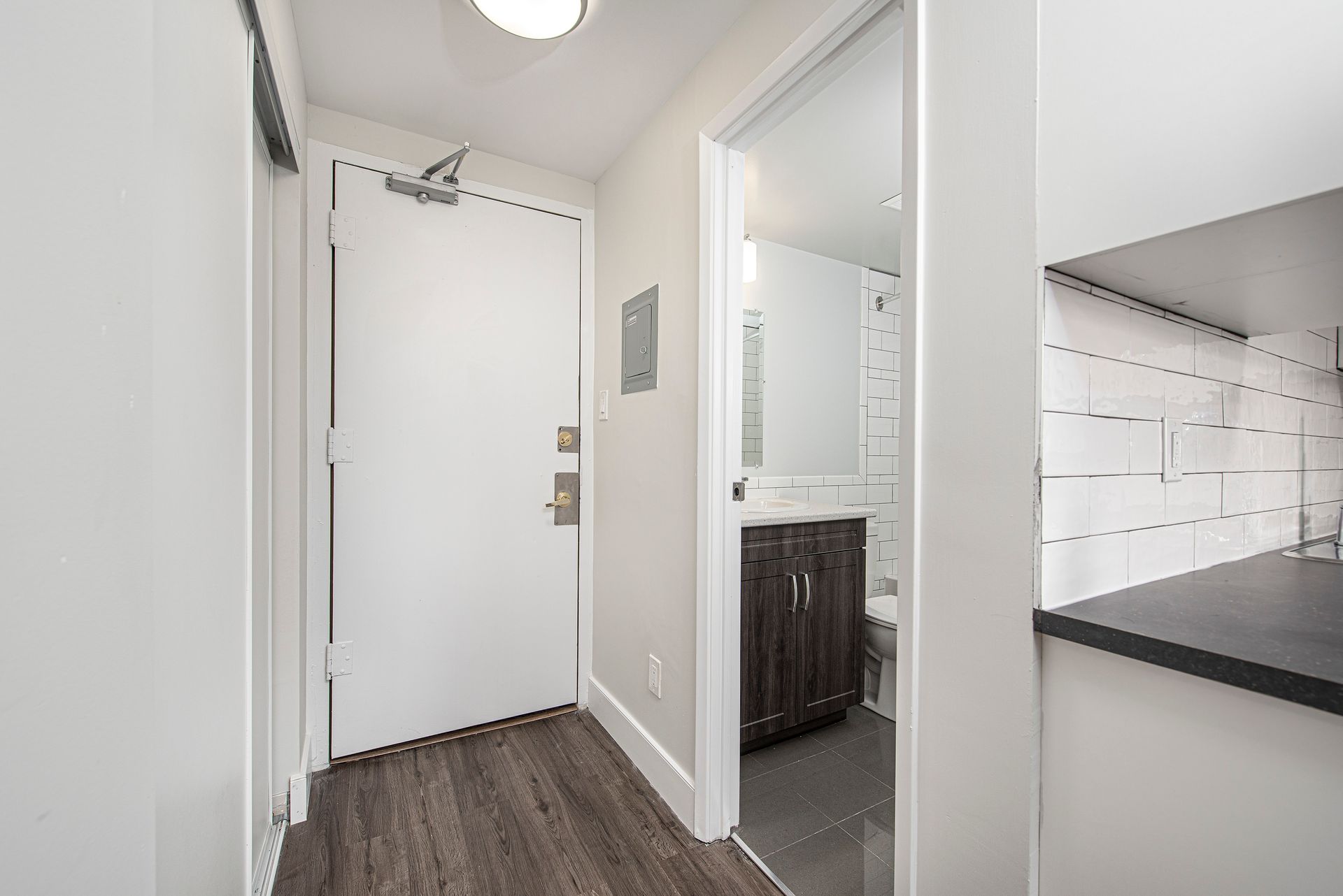 Suite and Building Pictures | Gallery, 1915 Martin Grove Road