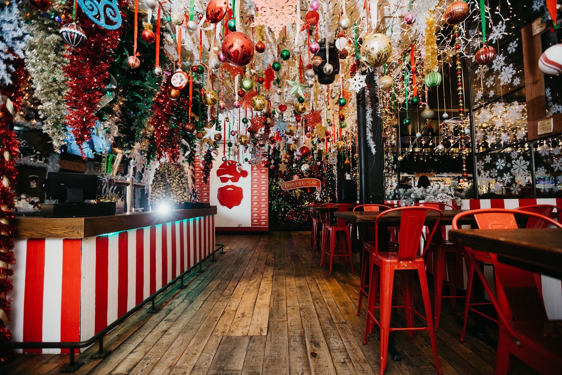INSIDER773 - 5 best Christmas themed bars in Wrigleyville