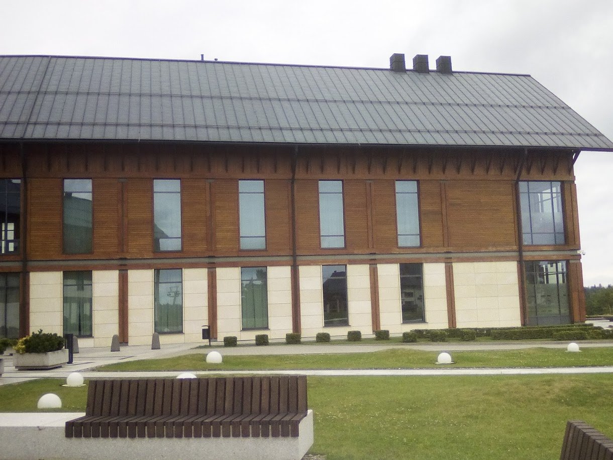 Ashlar Limestone Cladding UK | Real Stone Cladding