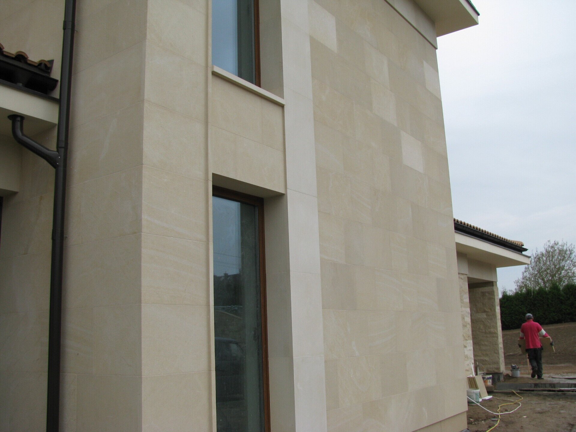 Ashlar Limestone Cladding UK | Real Stone Cladding