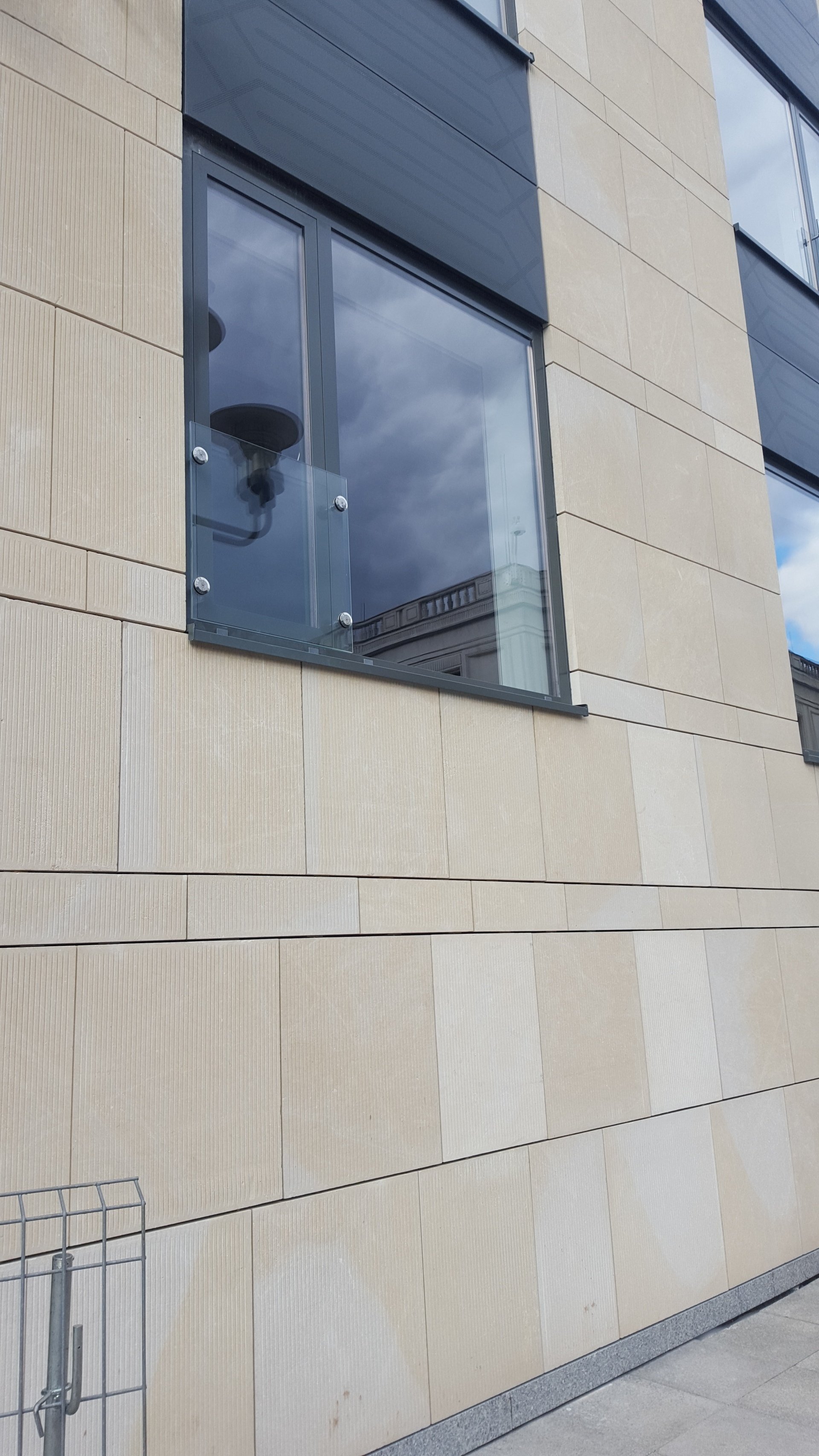 Ashlar Limestone Cladding UK | Real Stone Cladding