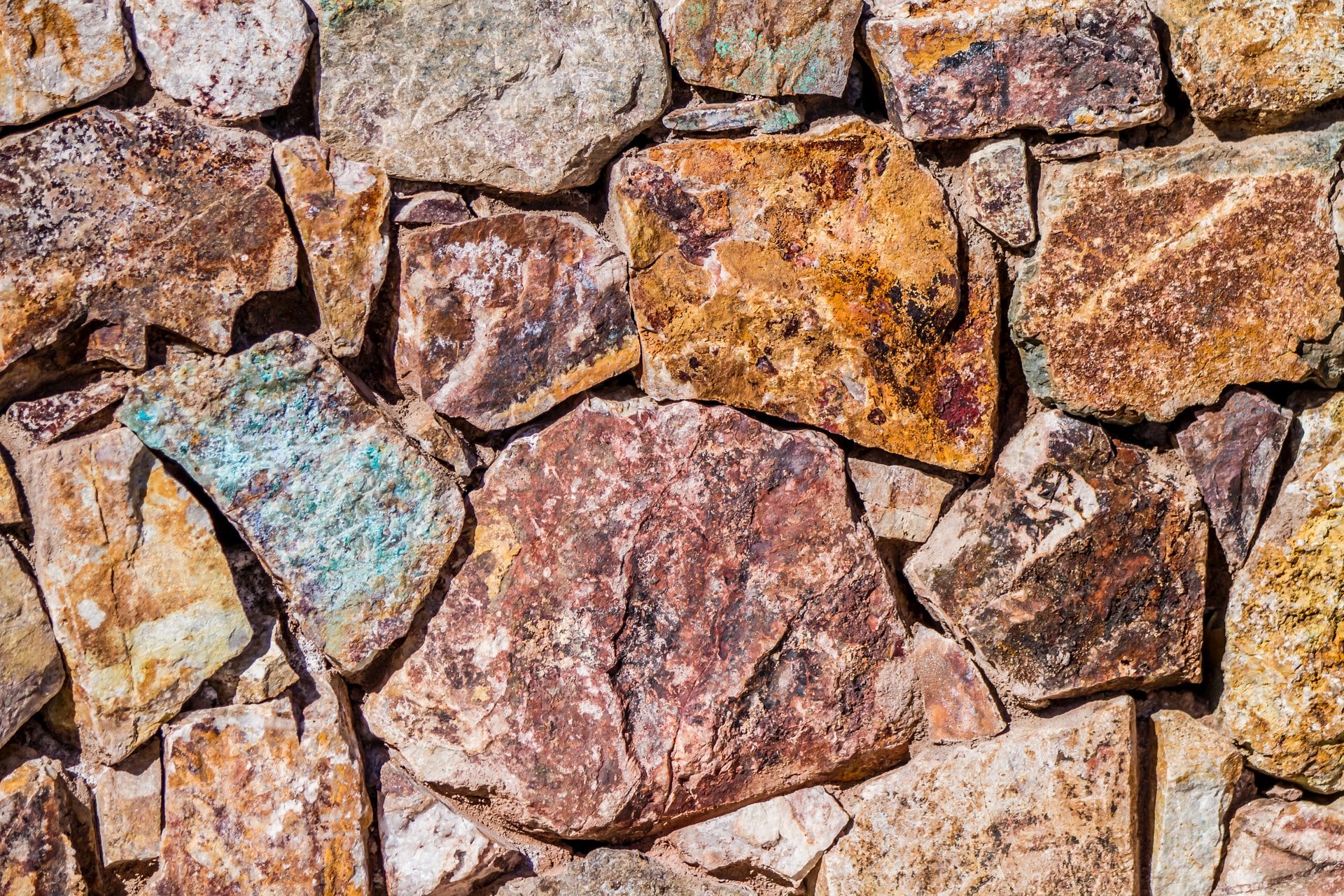 How to Correctly Cut And Fit Stone Cladding? | Real Stone Cladding UK