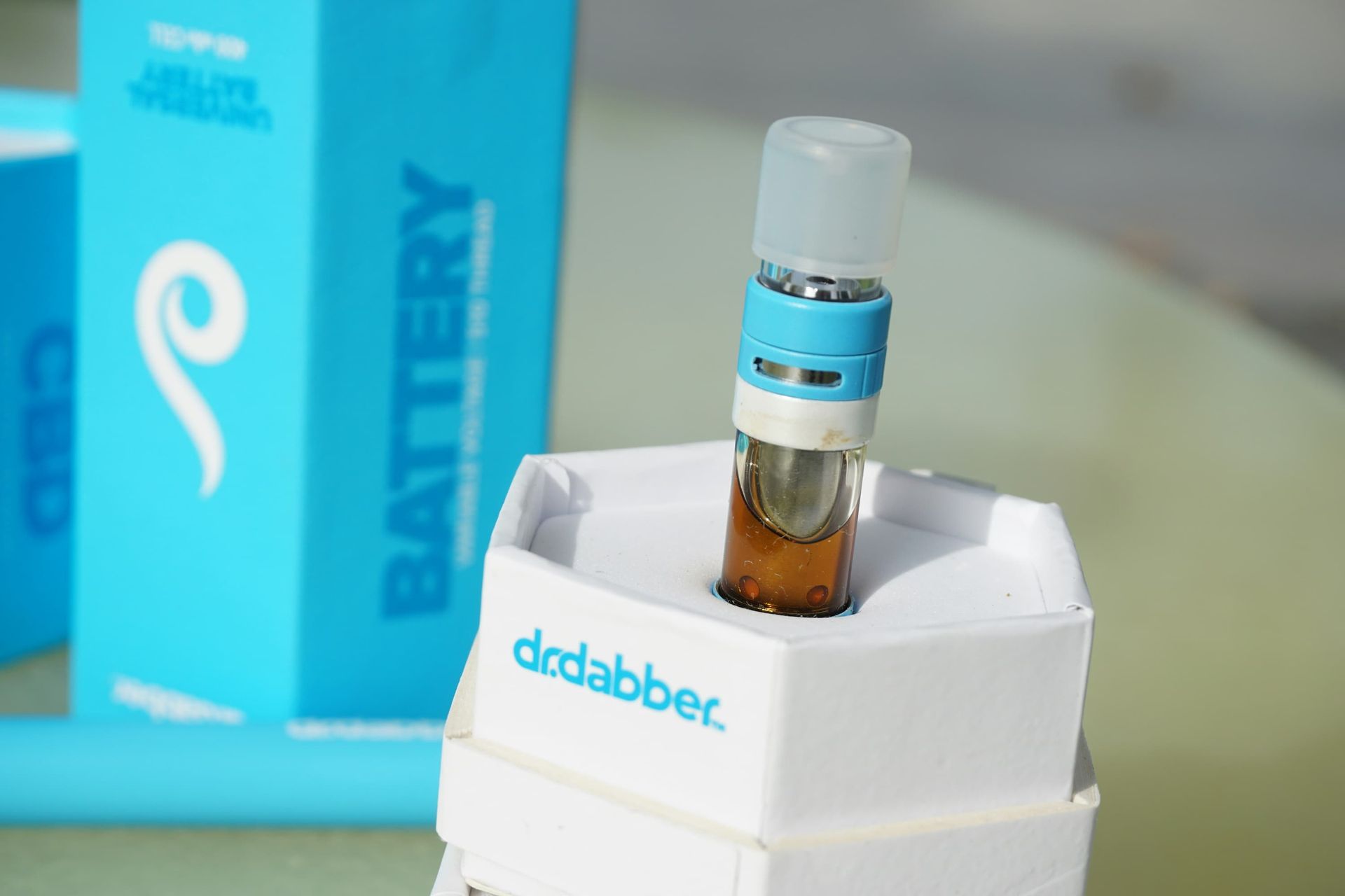 Explore Quality Batteries and Chargers for Vaping Devices | Top Dogz ...