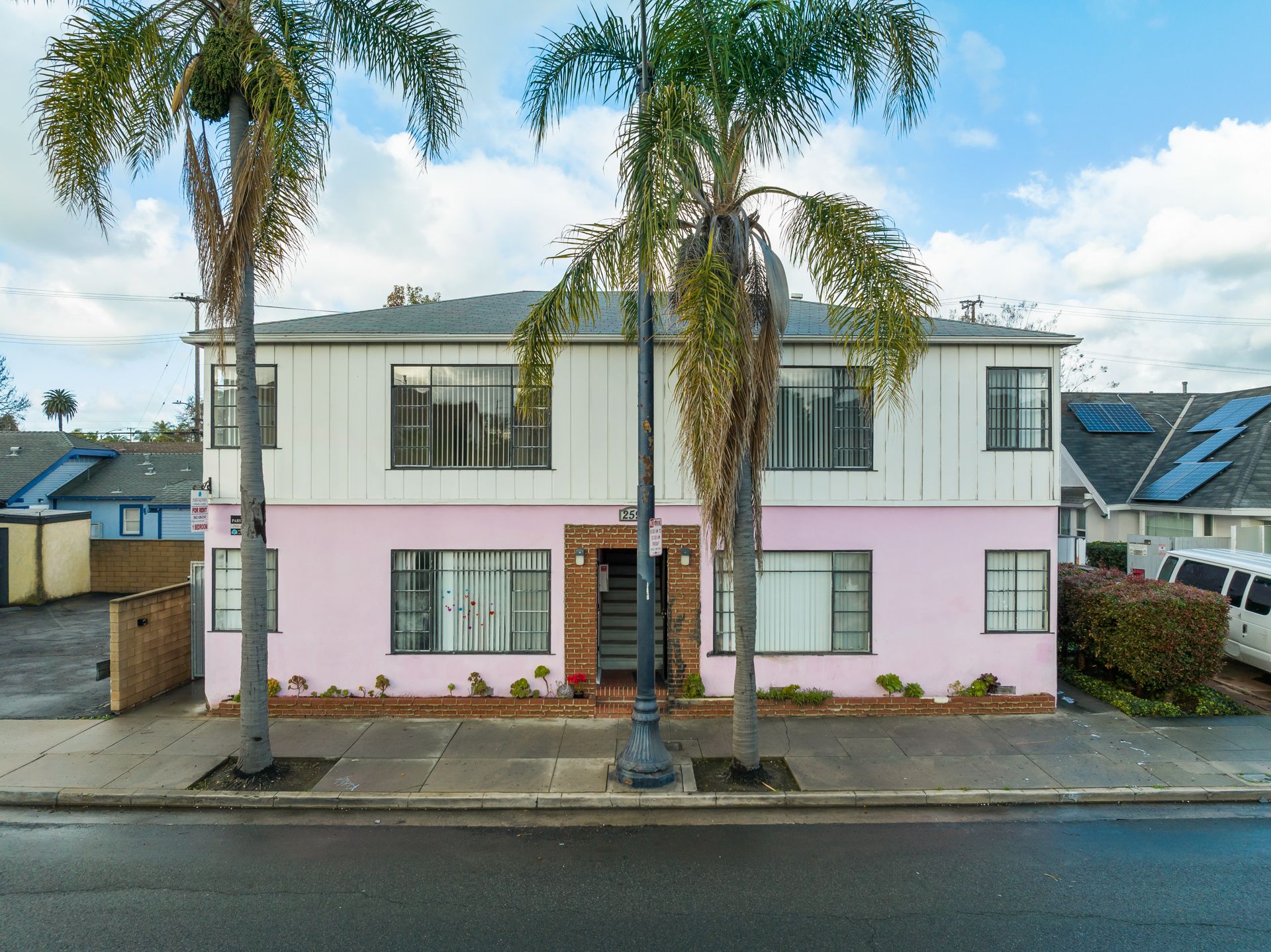 Availability | Pink House Properties Inc | Long Beach, CA