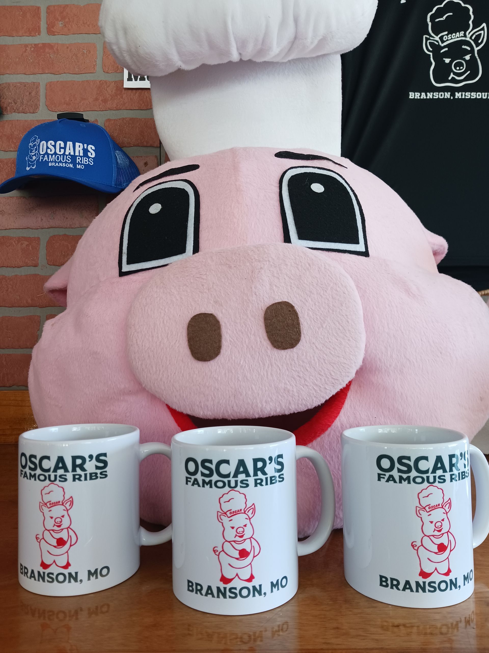 Family Diner | Branson, MO | Oscar's Famous Ribs