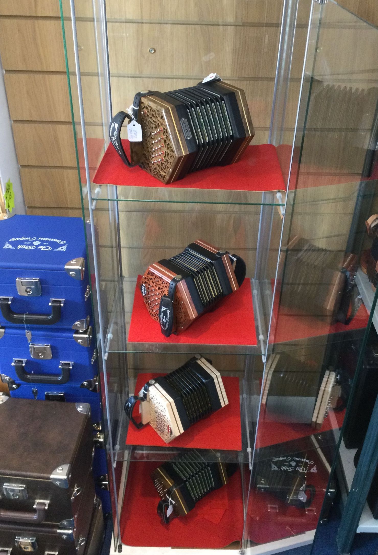 Irish Concertina Company/Makers of Quality Instruments