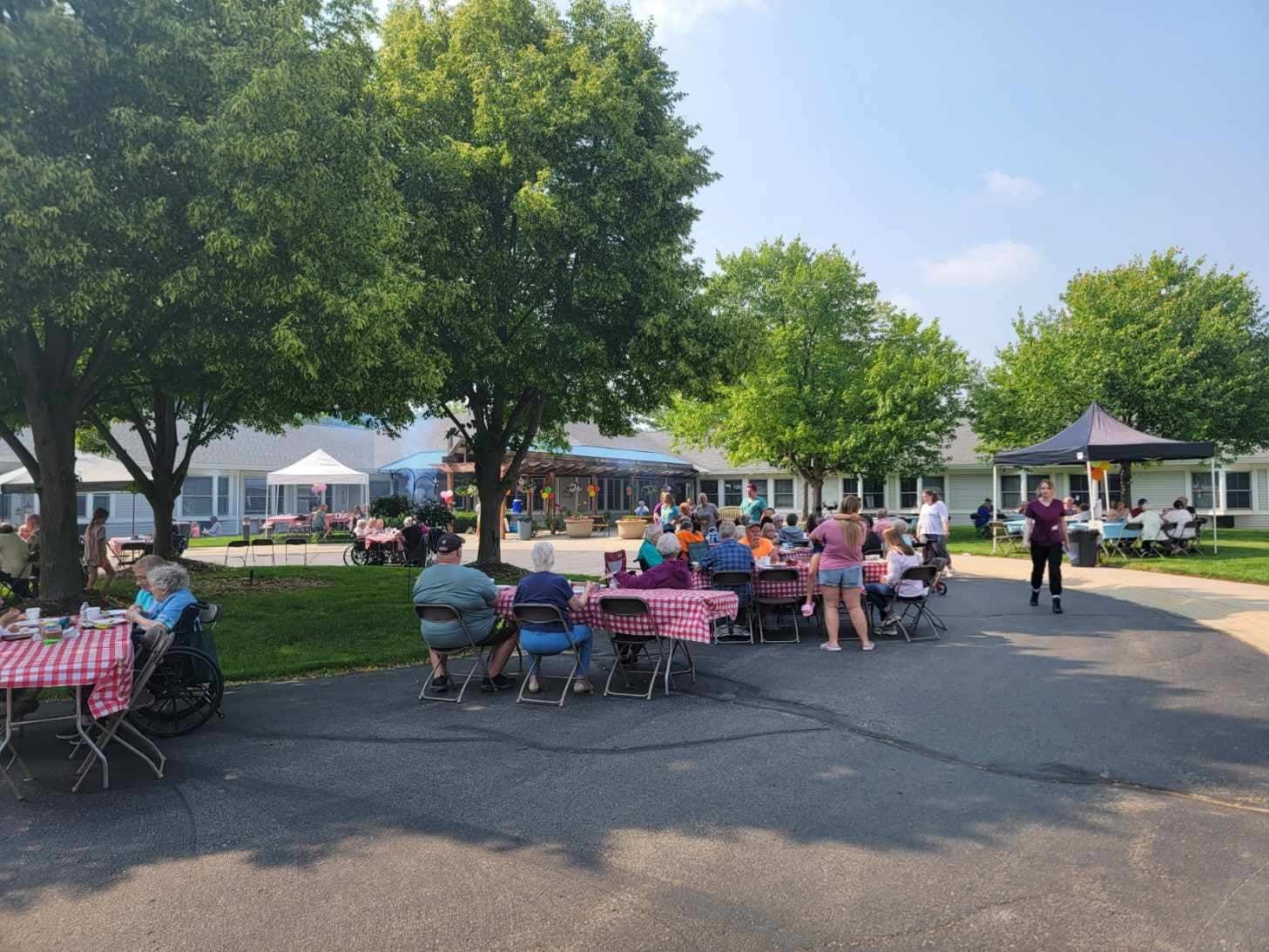 Senior Living Gallery | Middleville, MI | Carveth Village